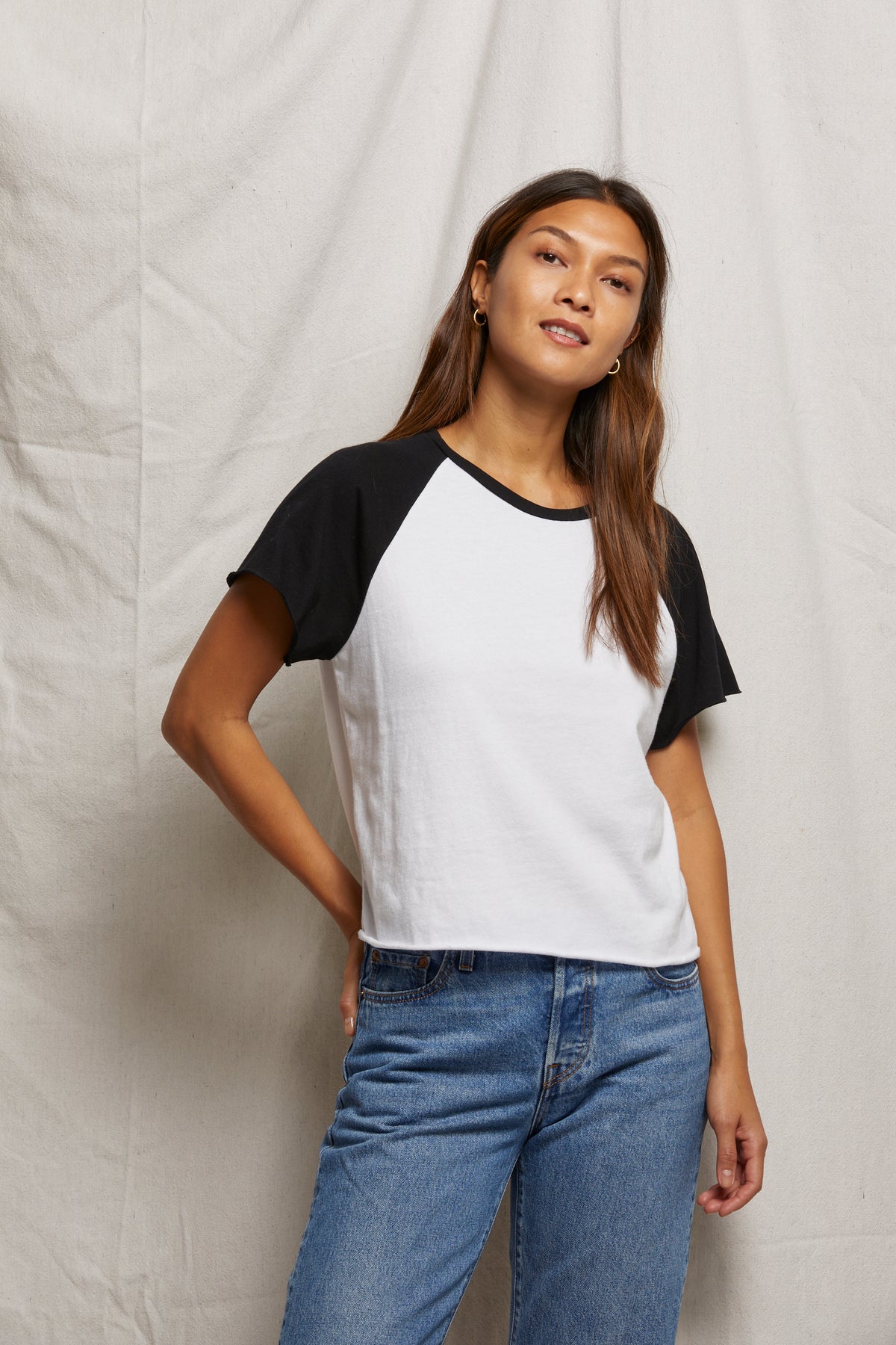 Perfect White Tee - Britt Color Block Tee - Wht/Black — Olive & Bette's